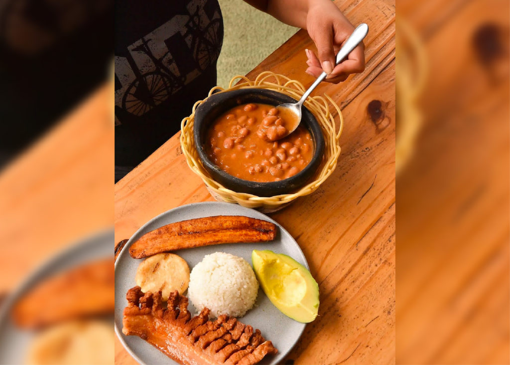 A deleitarse con los platos típicos colombianos en la tercera versión ...