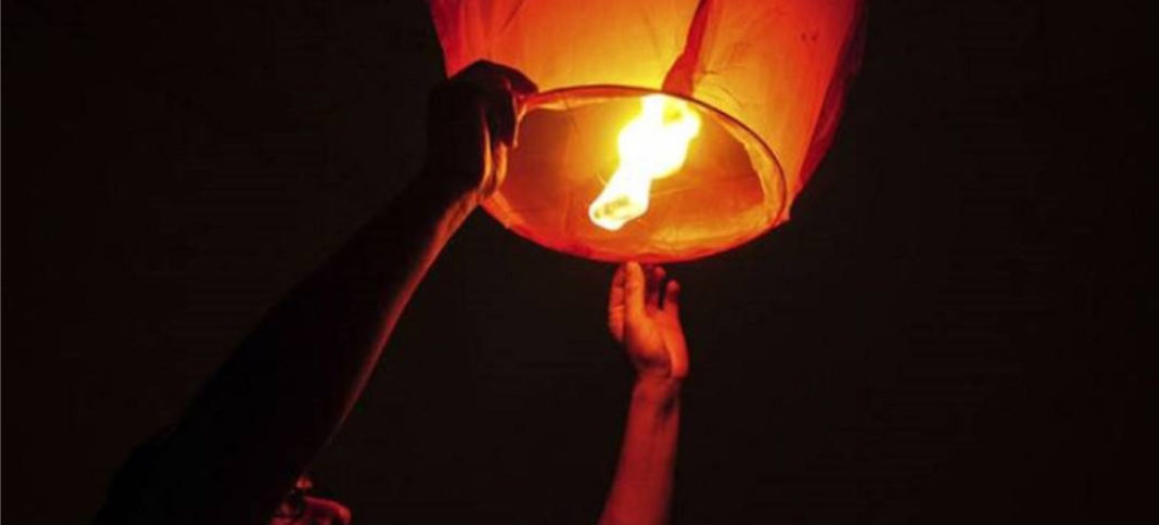 Globo de mecha causó incendio en cuarto útil de una vivienda de Envigado